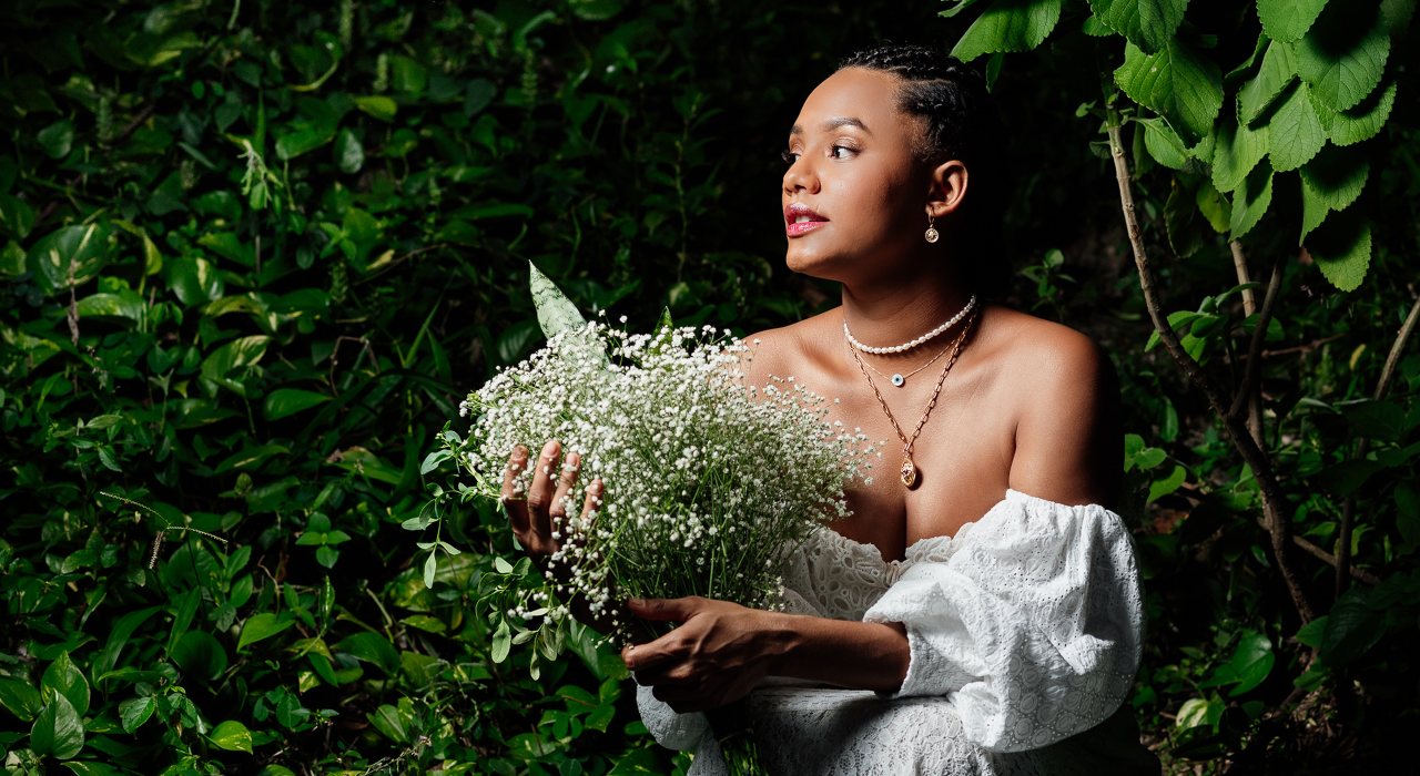 Jéssica Ellen, de "Amor de Mãe", lança single "Macumbeira" no dia da ...